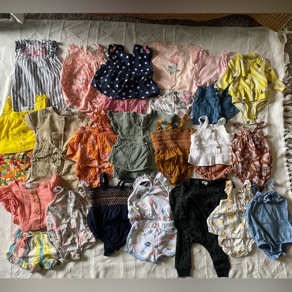 Carter's | Matching Sets | Baby Girl Clothing Bundle Size 36m And 6m ...